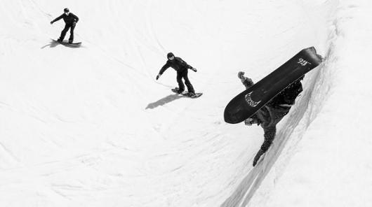 Method Mag Midlife Crisis presents Fast Forward