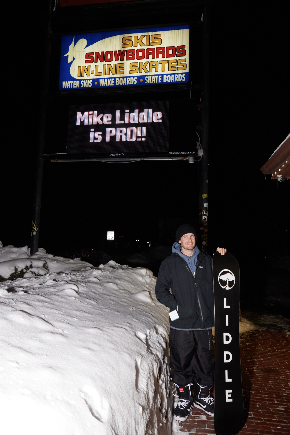Method Mag Mike Liddle is Pro!