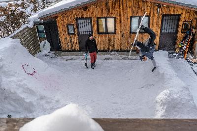 Method Mag Volcom's ChamShack - Volume 2