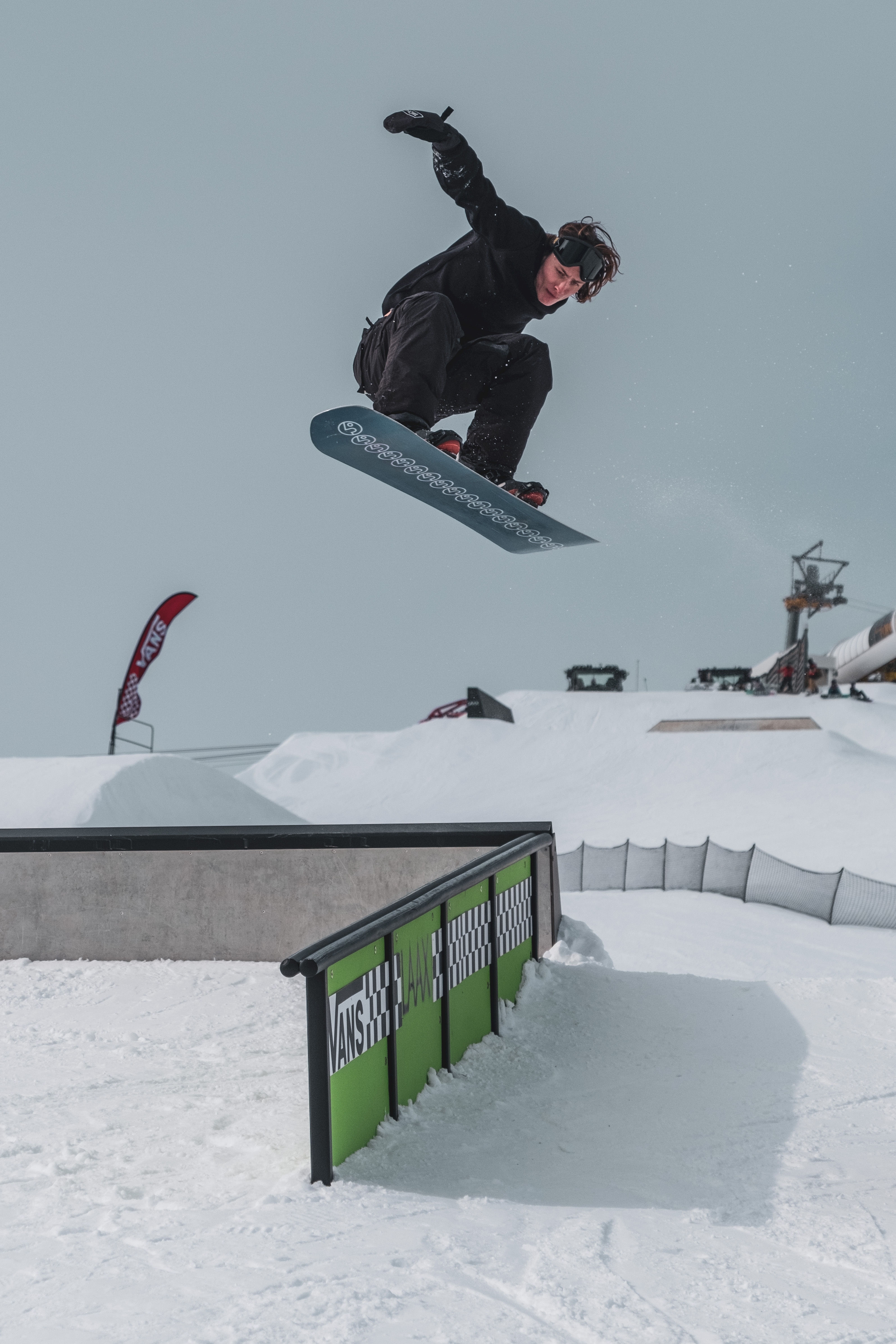 Method Mag Vans Hi Standard - Laax: Report, Video & Gallery